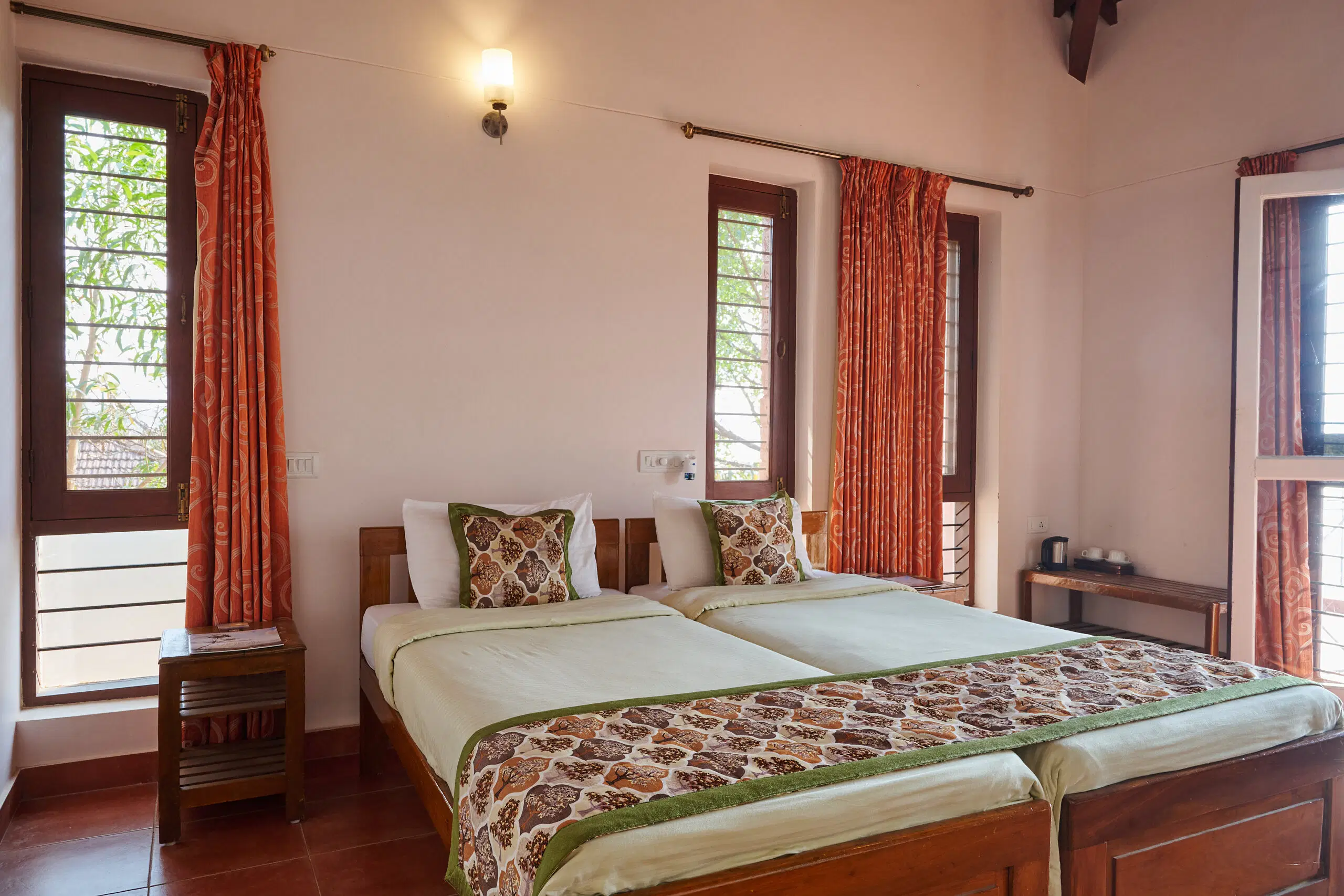 Explore Mandagadde Bird Sanctuary | Jungle Lodges and Resorts Stay